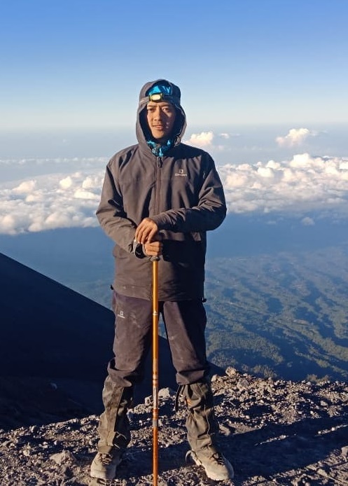 Tim Kami - Jasa Pemandu Wisata Gunung